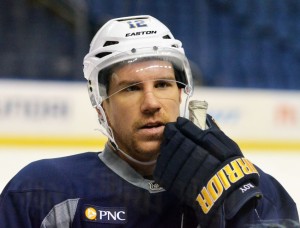 Derek Roy wanted to stay with Sabres, happy with Blues - Buffalo Hockey ...