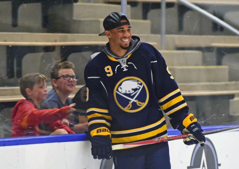 Sabres GM Tim Murray wants Evander Kane to change behavior - Buffalo ...