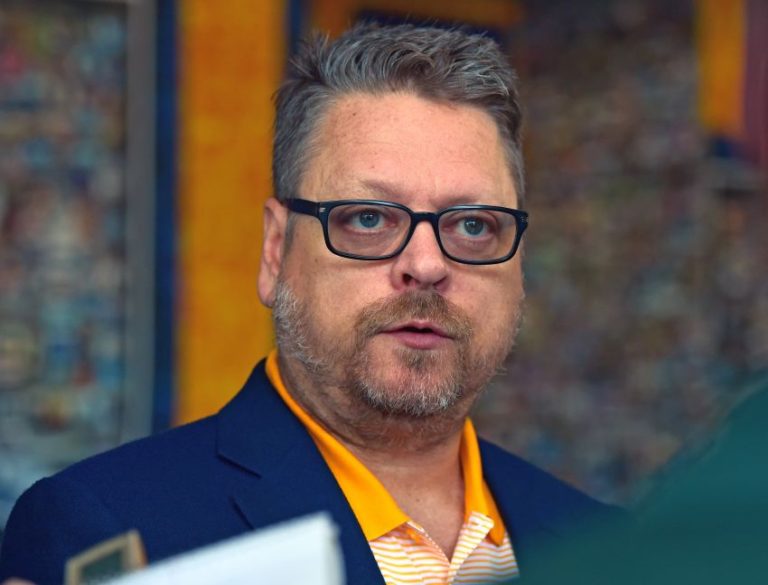 Sabres must find direction after firing GM Tim Murray, coach Dan Bylsma ...