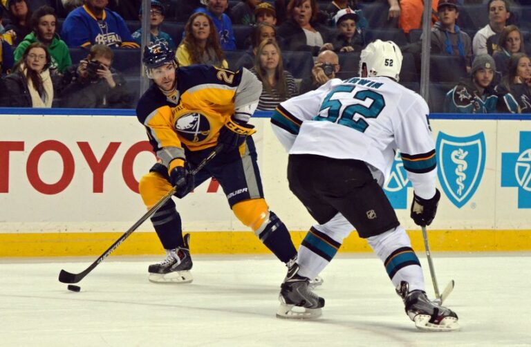 Sabres sign Matt Irwin to one-year contract; Brandon Davidson inks deal ...