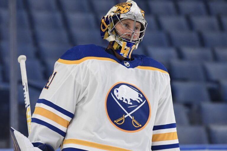 At 40, Sabres goalie Craig Anderson earns remarkable achievement ...