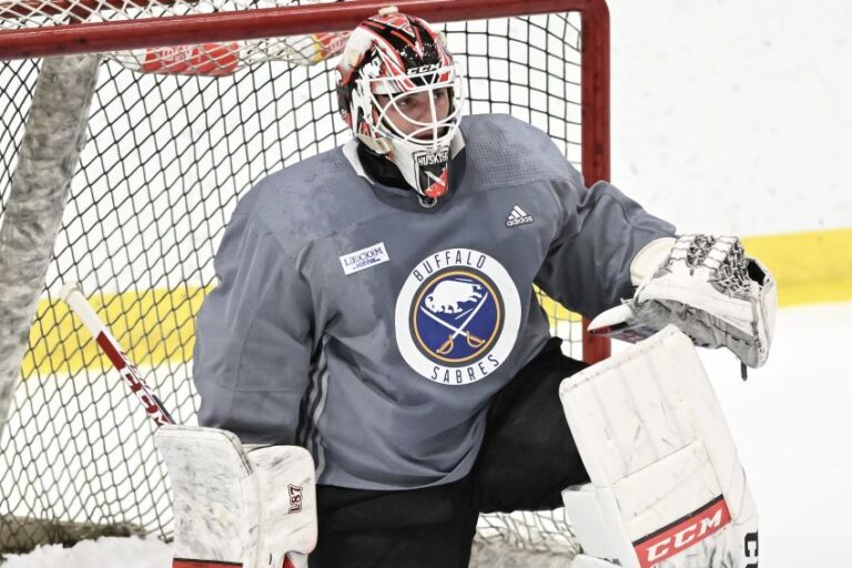 Sabres sign goalie prospect Devon Levi to entry-level contract ...