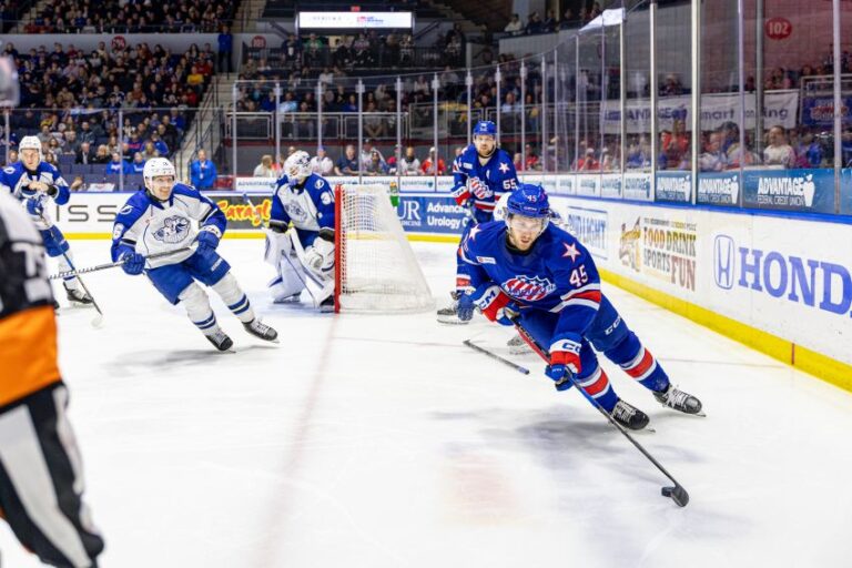 Fourth-liners Brendan Warren, Riley Fiddler-Schultz help Rochester ...