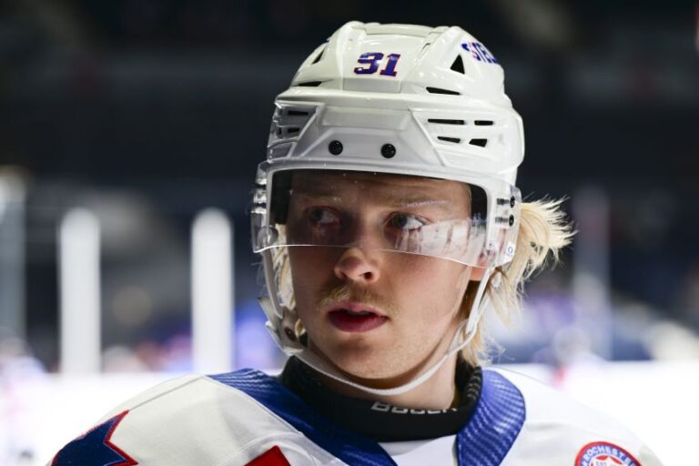 Mature, consistent game as No. 1 center helps Sabres prospect Konsta ...