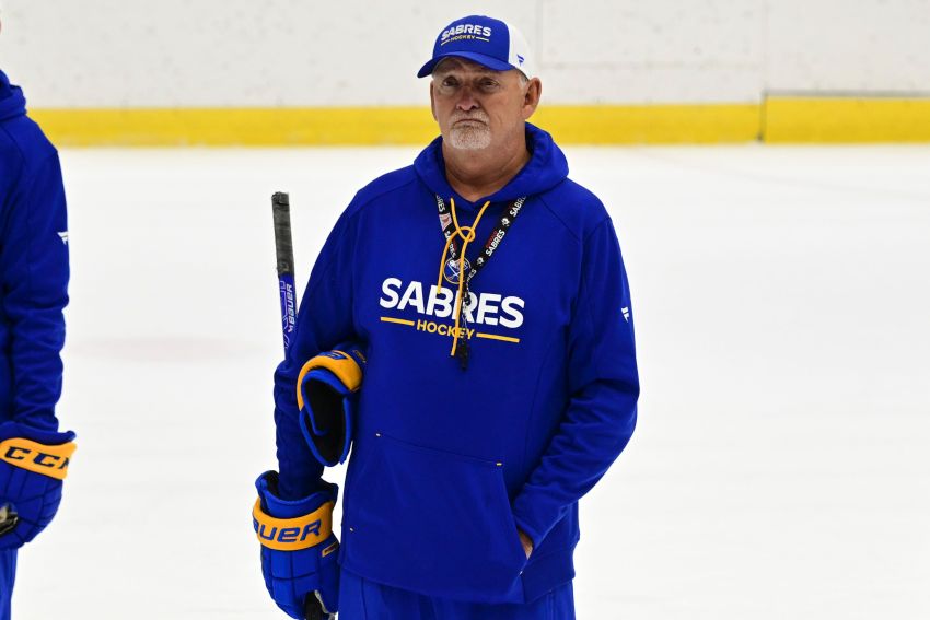 Jon Cooper beats out Sabres’ Lindy Ruff and Dan Muse for Jack Adams ...